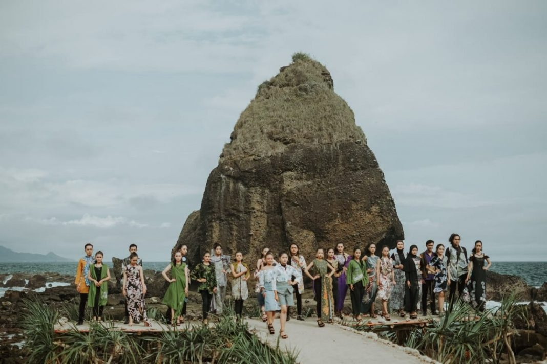 JEMPOLINDO.ID - Papuma Fashion Week Gairahkan Destinasi Wisata Jember ...