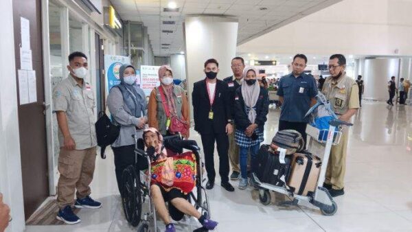 Disnaker Jember Bantu Pemulangan Musrifah Dari Malaysia